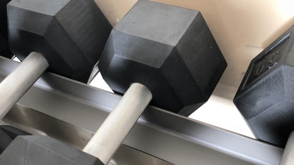 Rep Fitness Rubber Hex Dumbbell Set 5-100 lb with Racks – Review
