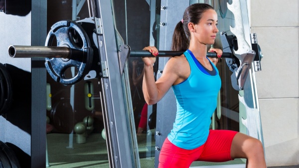 How Much Does a Smith Machine Bar Weigh?